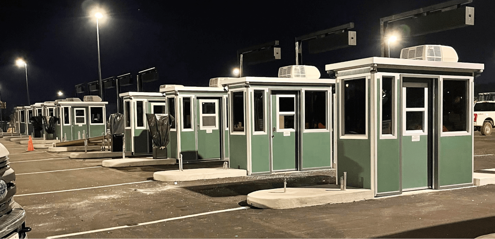 Enhancing Shipping Port Management with Modular Booths