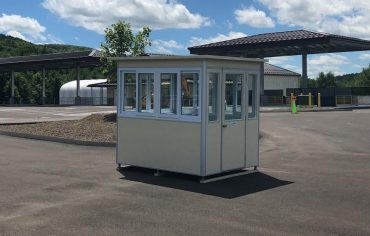Prefab Booths as Portable Press Boxes for Elevated Event Media Coverage