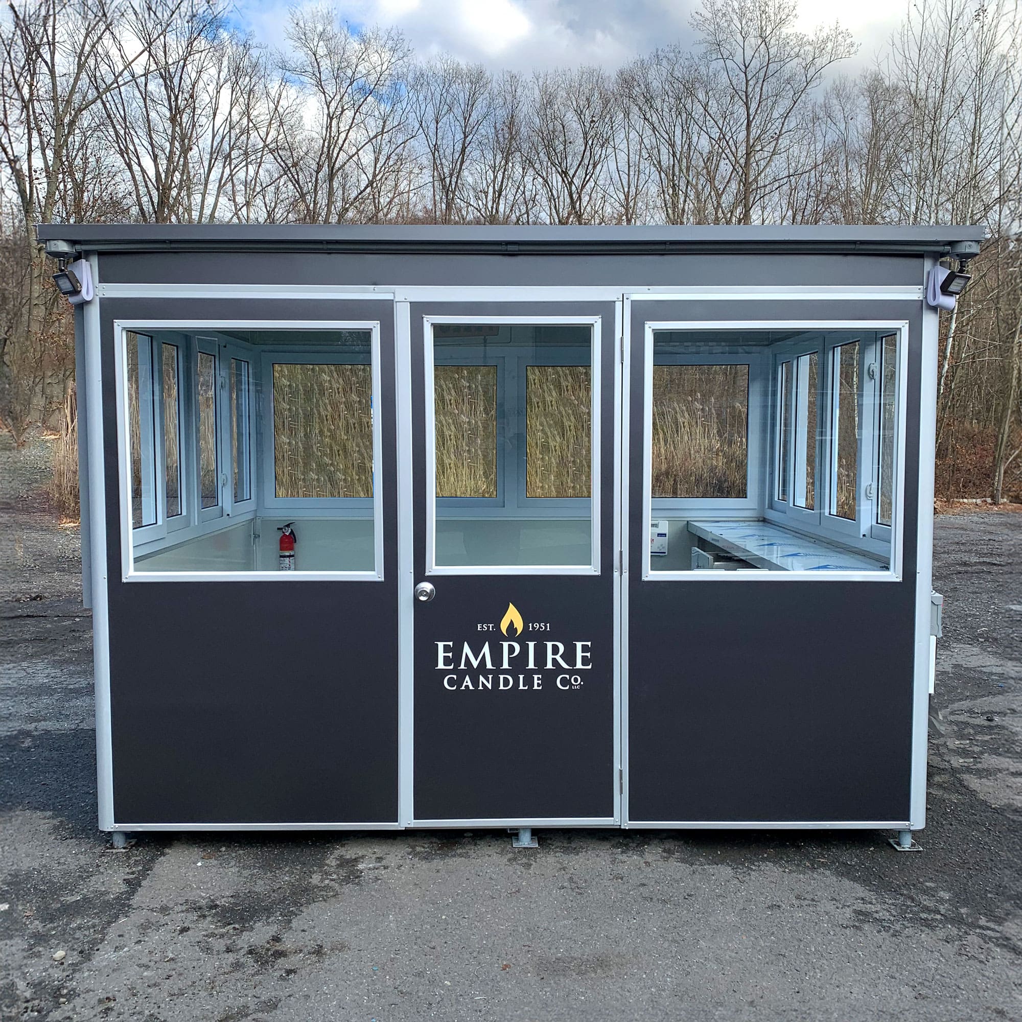Prefab Booths for Retail & Ecommerce Industry