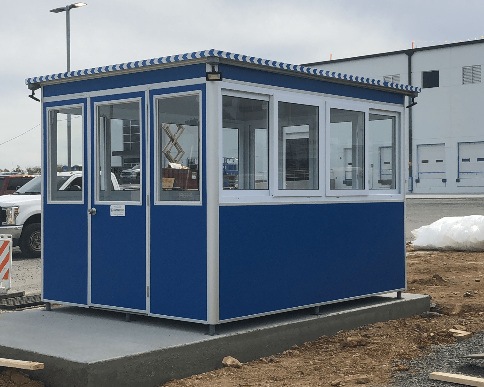 Custom Booths for Specialized Logistics: Design & Uses